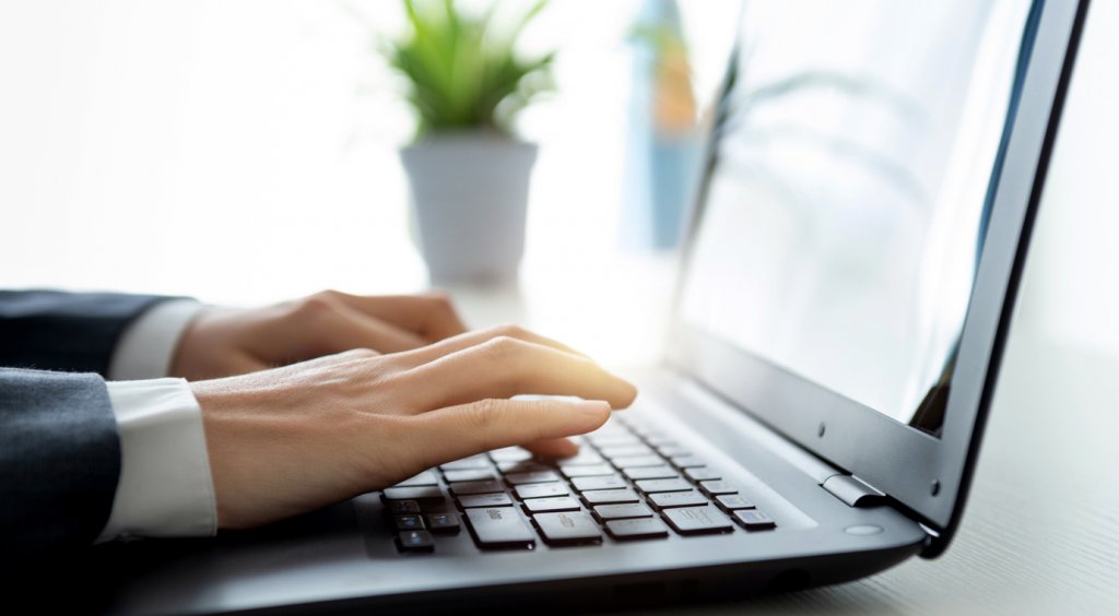 Vercel v0とは？使い方や料金・活用事例をわかりやすく解説